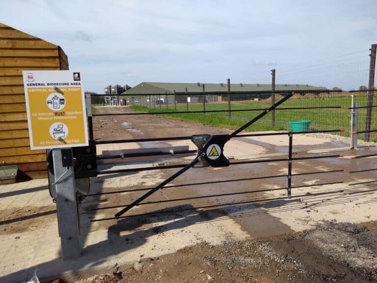 Electric Farm Gates - The Ultimate Guide from Dofygate